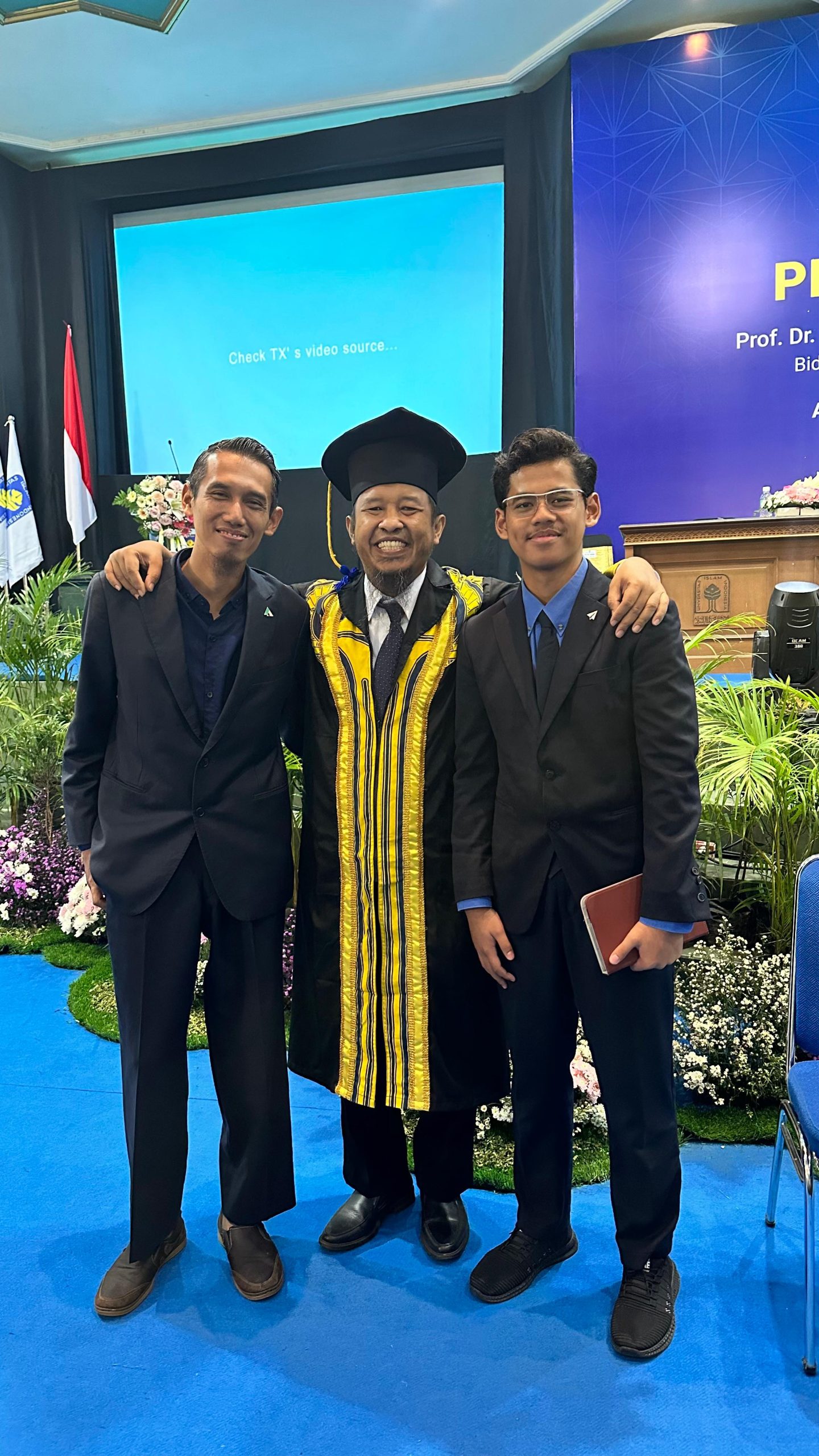 Prof. Dr. Subhan Afifi, S.Sos., M.Si: Dari Doa Orang Tua hingga Amanah ...